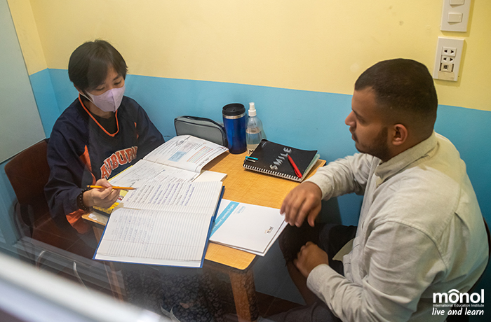 Why MONOL? English Program for Professionals and Seniors - MONOL ...